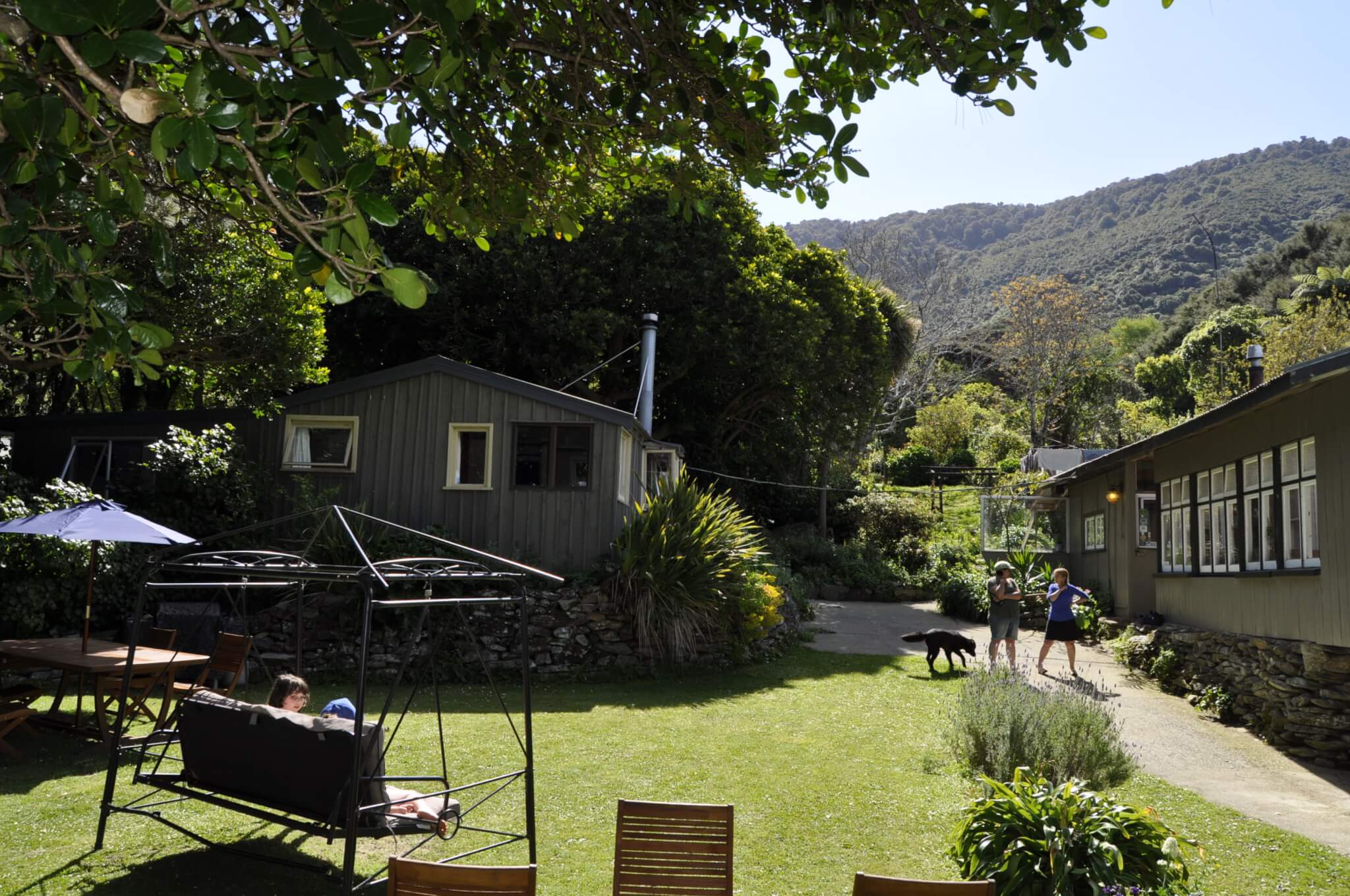 Resolution Bay Cabins - Marlborough Marinas